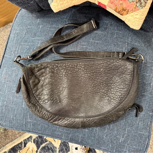 latico | Bags | Latico Bubble Black Leather Crossbody Callie Sling ...